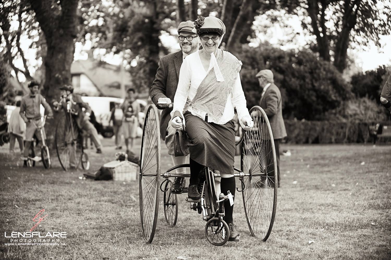 9 photos from the 5th annual Victoria Tweed Ride