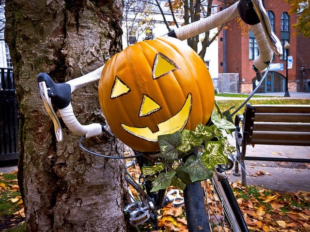 This Halloween the Spooks n’ Spokes Ride returns!