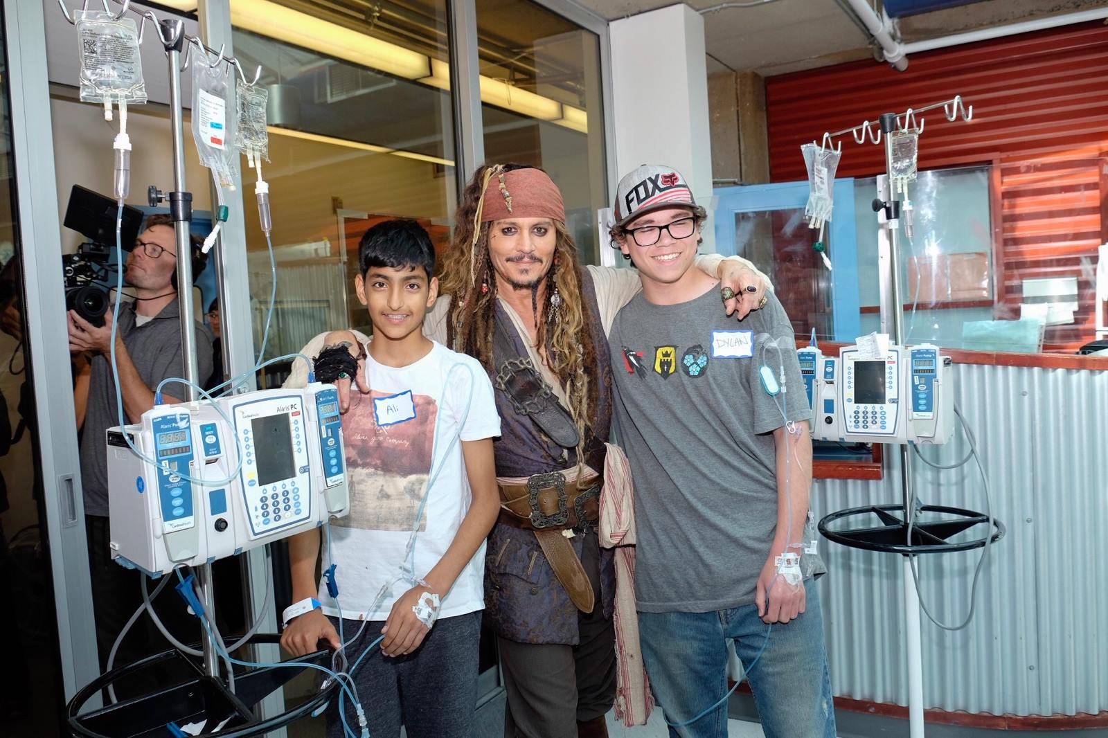 Johnny Depp surprises and sword-fights patients at BC Children's ...