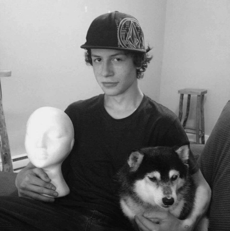 RCMP looking for missing 17-year-old Campbell River teen