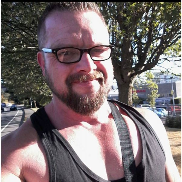 Saanich police search for missing 39-year-old man