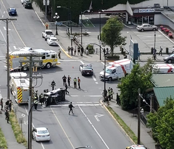Downtown Victoria traffic affected by Wednesday rollover crash