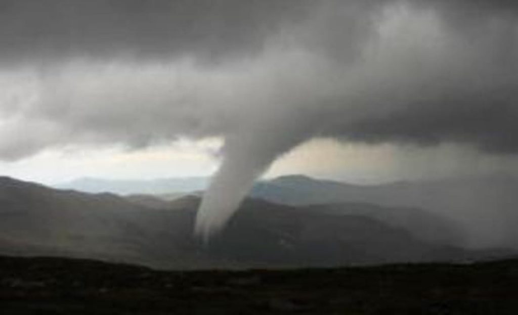 Here’s what that mysterious funnel-shaped cloud looming over Vancouver ...