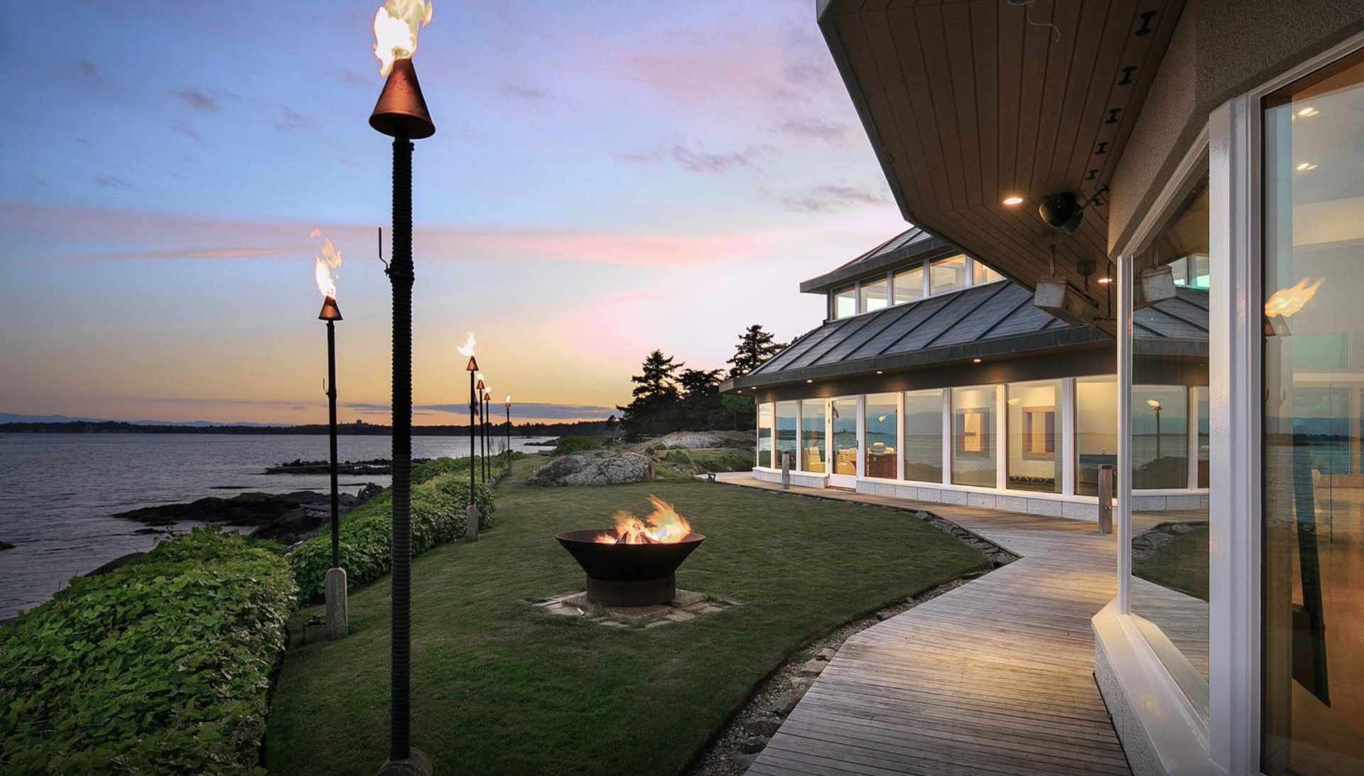 This $6.6 million waterfront glass house in Saanich is now on the ...