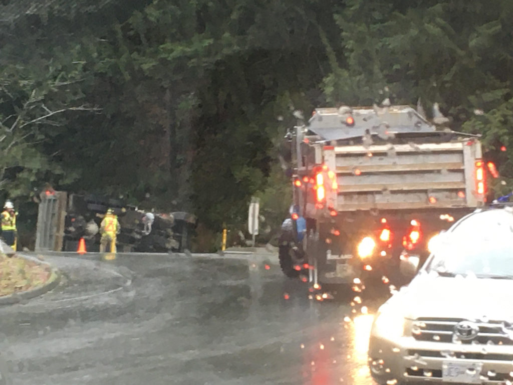 Malahat highway traffic blocked after dump truck rollover crash