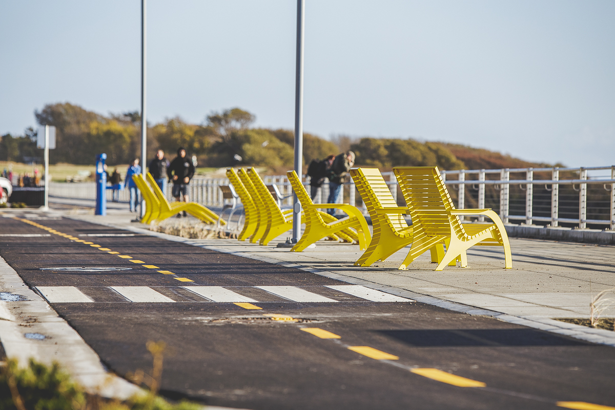 12 photos of the newly completed Dallas Road walkway and bike lanes ...