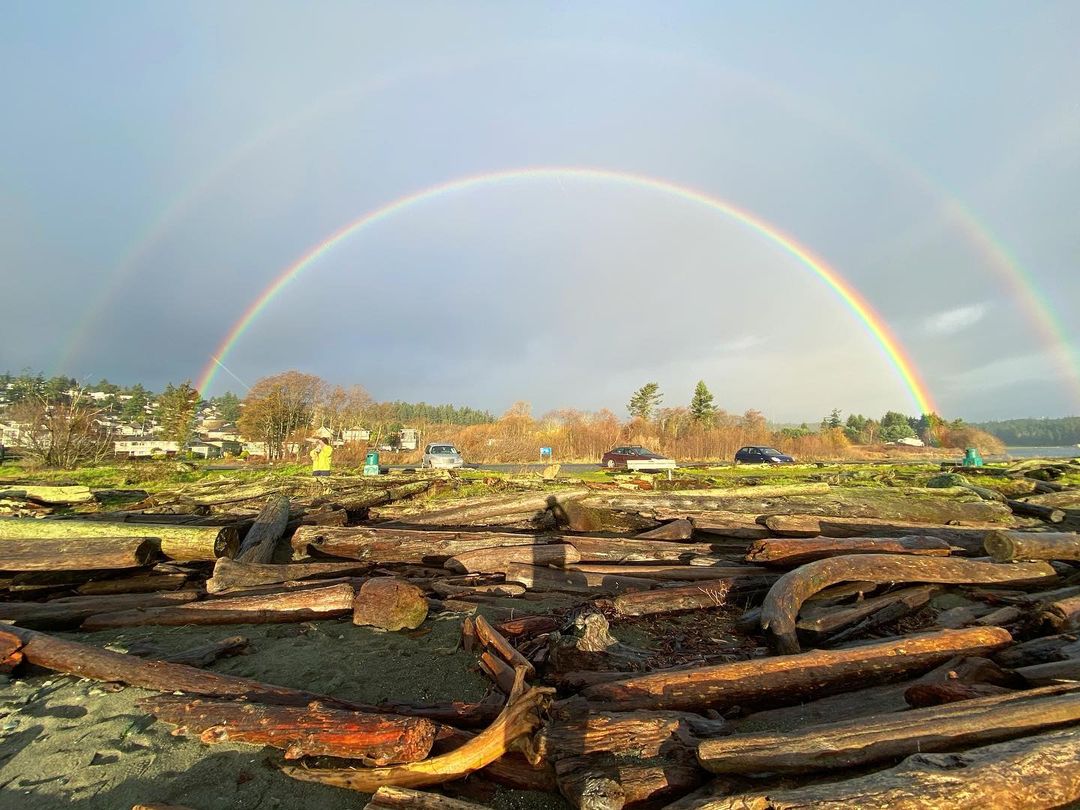12 stunning shots of Sunday's epic double rainbow over Victoria (PHOTOS)