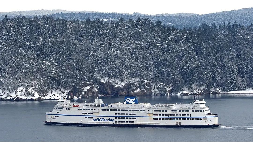 ‘Mechanical difficulty’ with BC Ferries vessel engine halts some sailings
