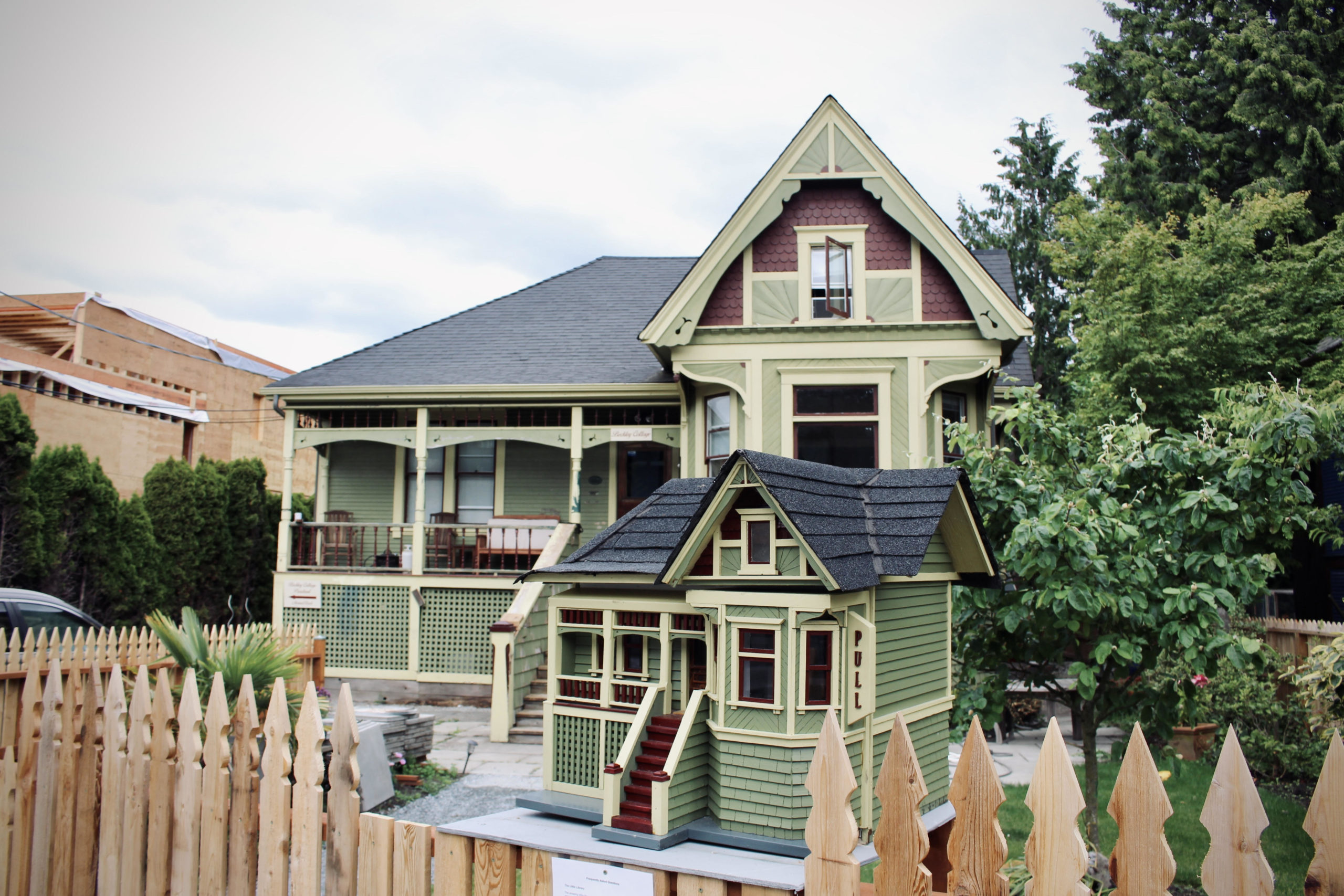 ‘Absolutely adorable’: This little library in James Bay replicates its ...