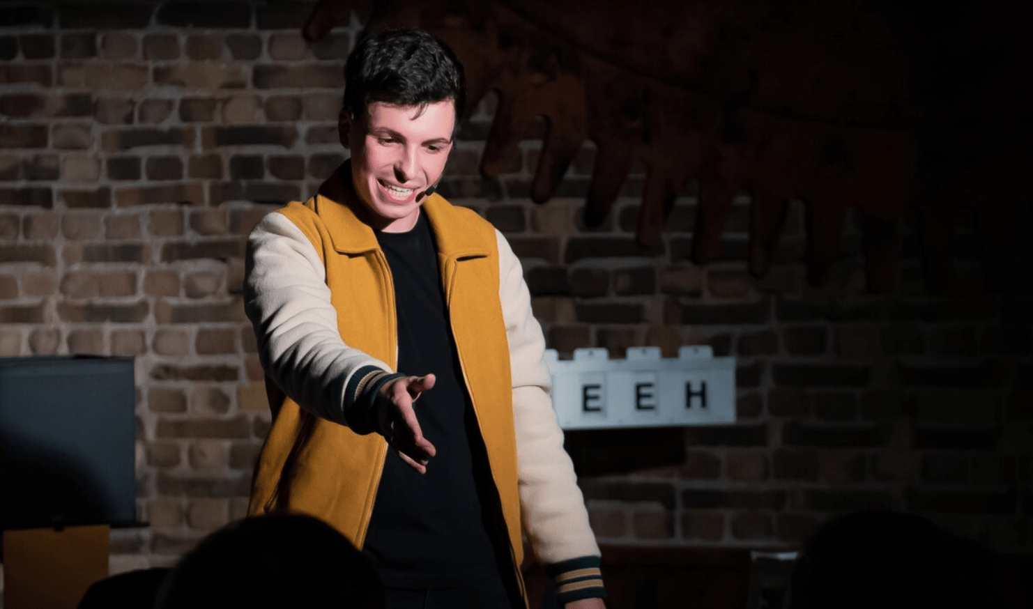 Award-winning magician hosting three intimate shows in downtown Victoria