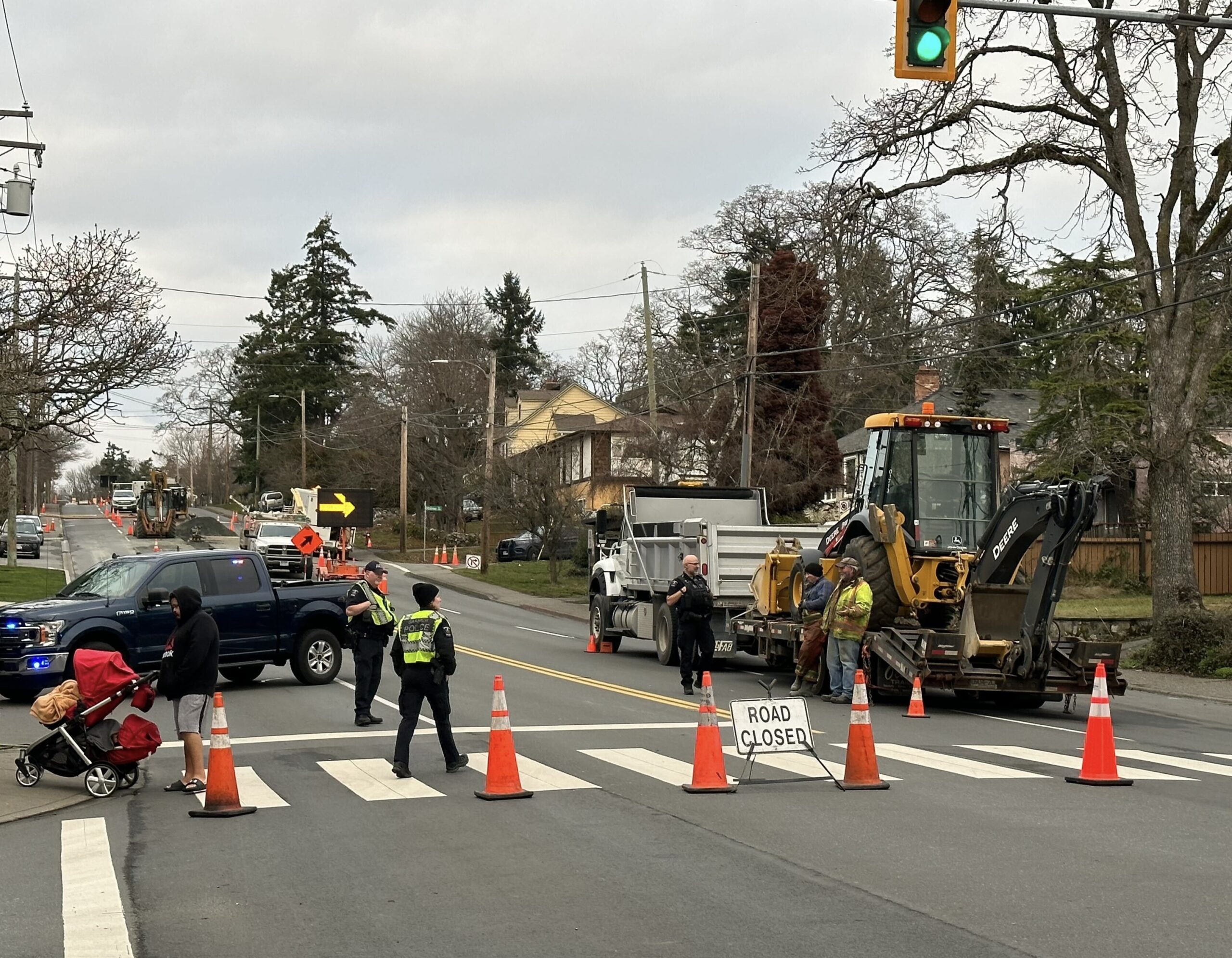 Saanich gas leak closes section of Quadra Street and prompts evacuation ...