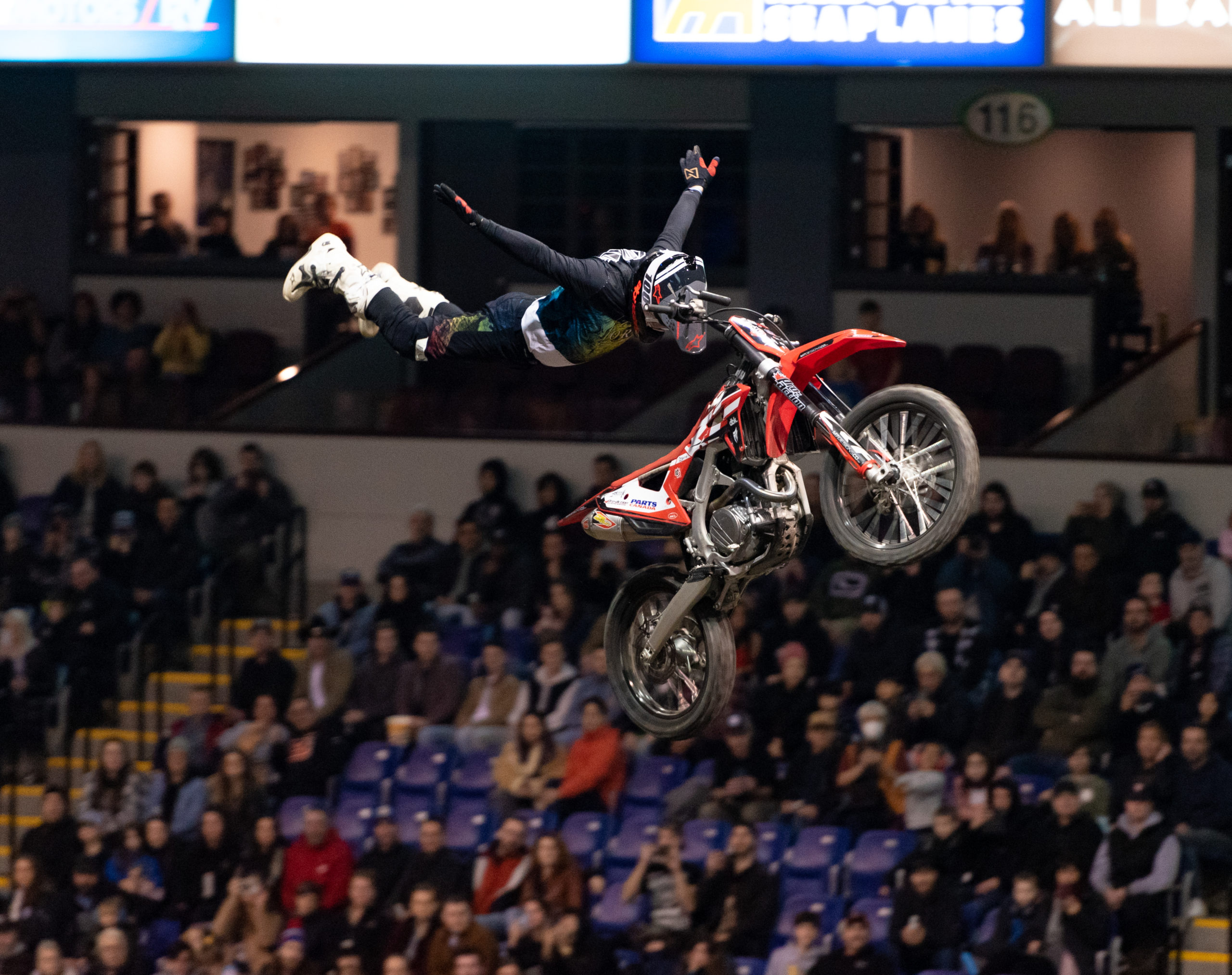 21 epic captures from Motorsport Spectaculars action packed weekend ...