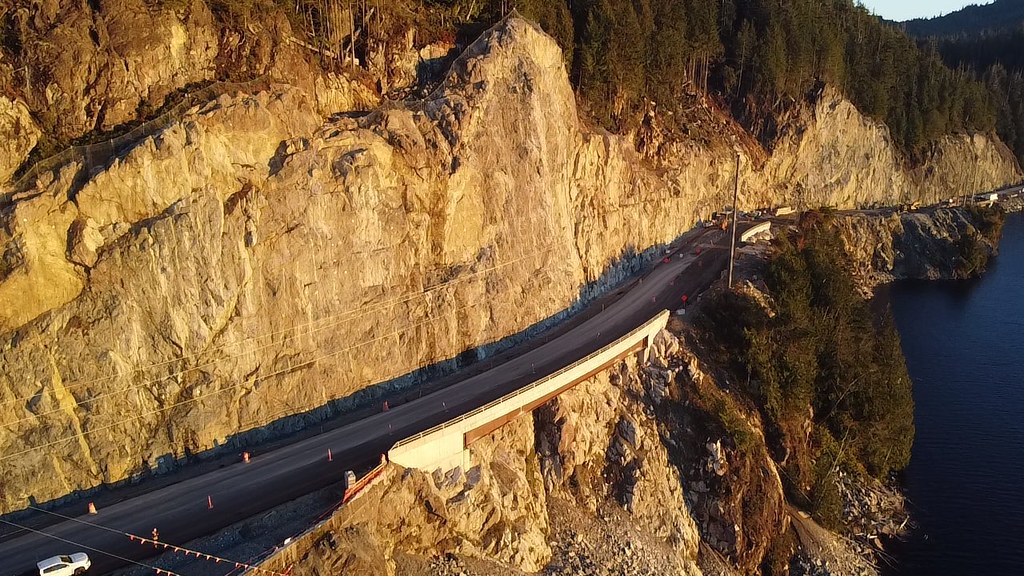 Two-way traffic resumes on Highway 4 as Kennedy Hill construction hits ...