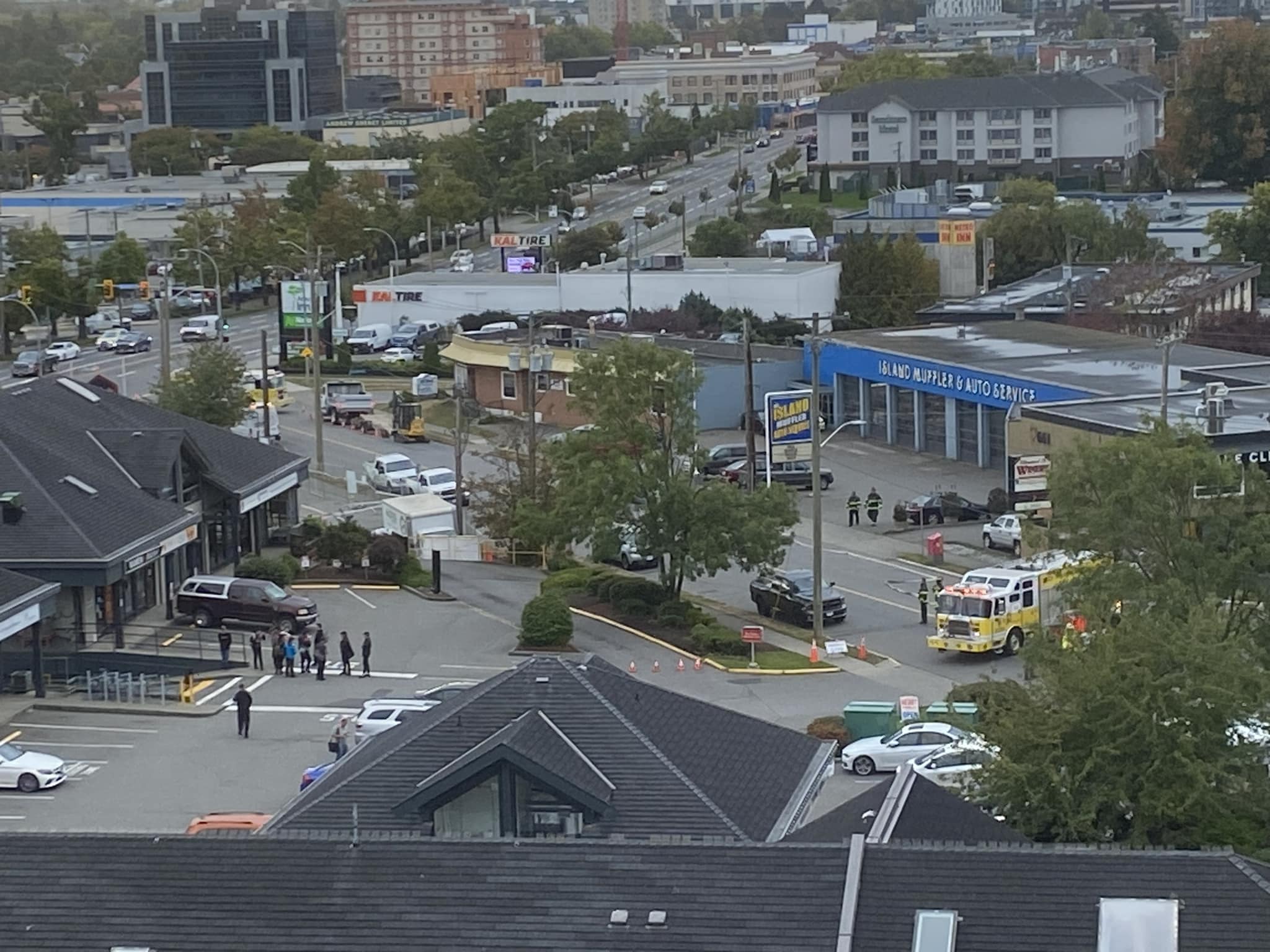 Gas leak on Douglas and Burnside causes road closures and traffic ...