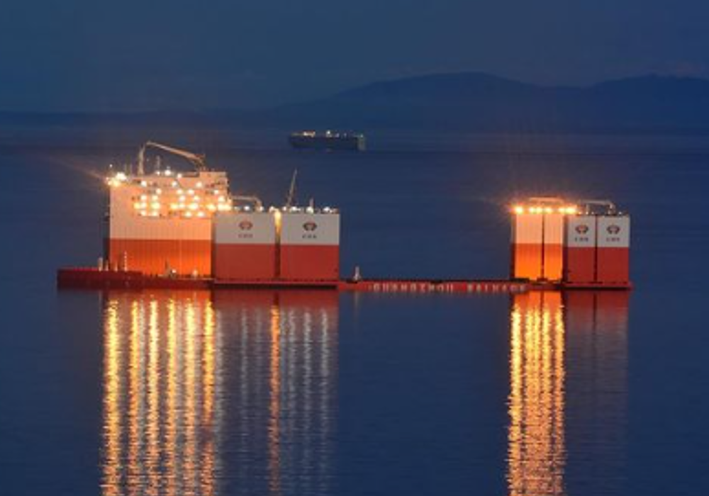Here’s the deal with the massive partially-submersible cargo ship ...