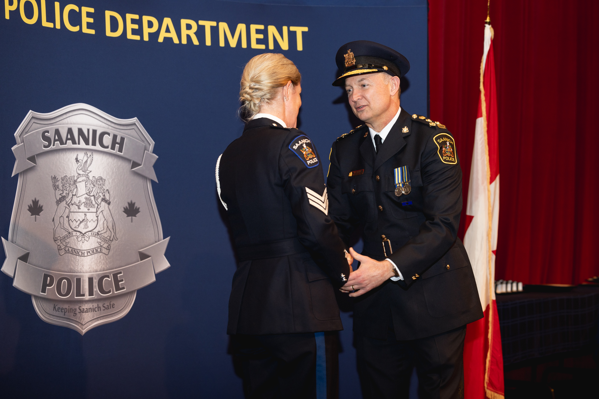 Police officers involved in 2022’s Saanich BMO shooting honoured in ...