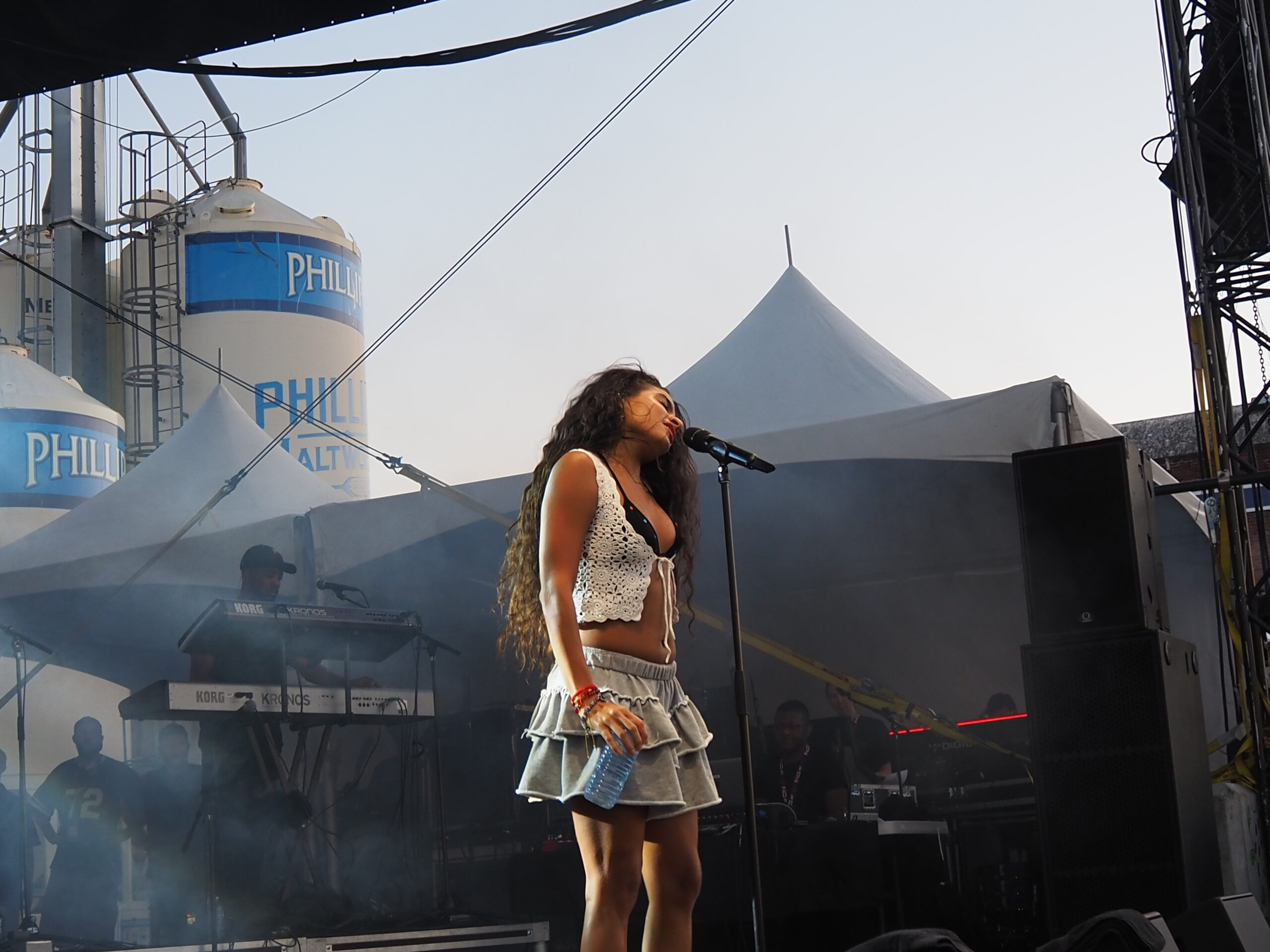 Jessie Reyez dedicates song to Dylan Willows at Phillips’ ‘Tilt!’ day ...